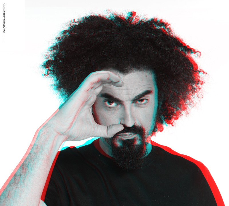 Caparezza e la musica che viene dalla luna - OpenMag